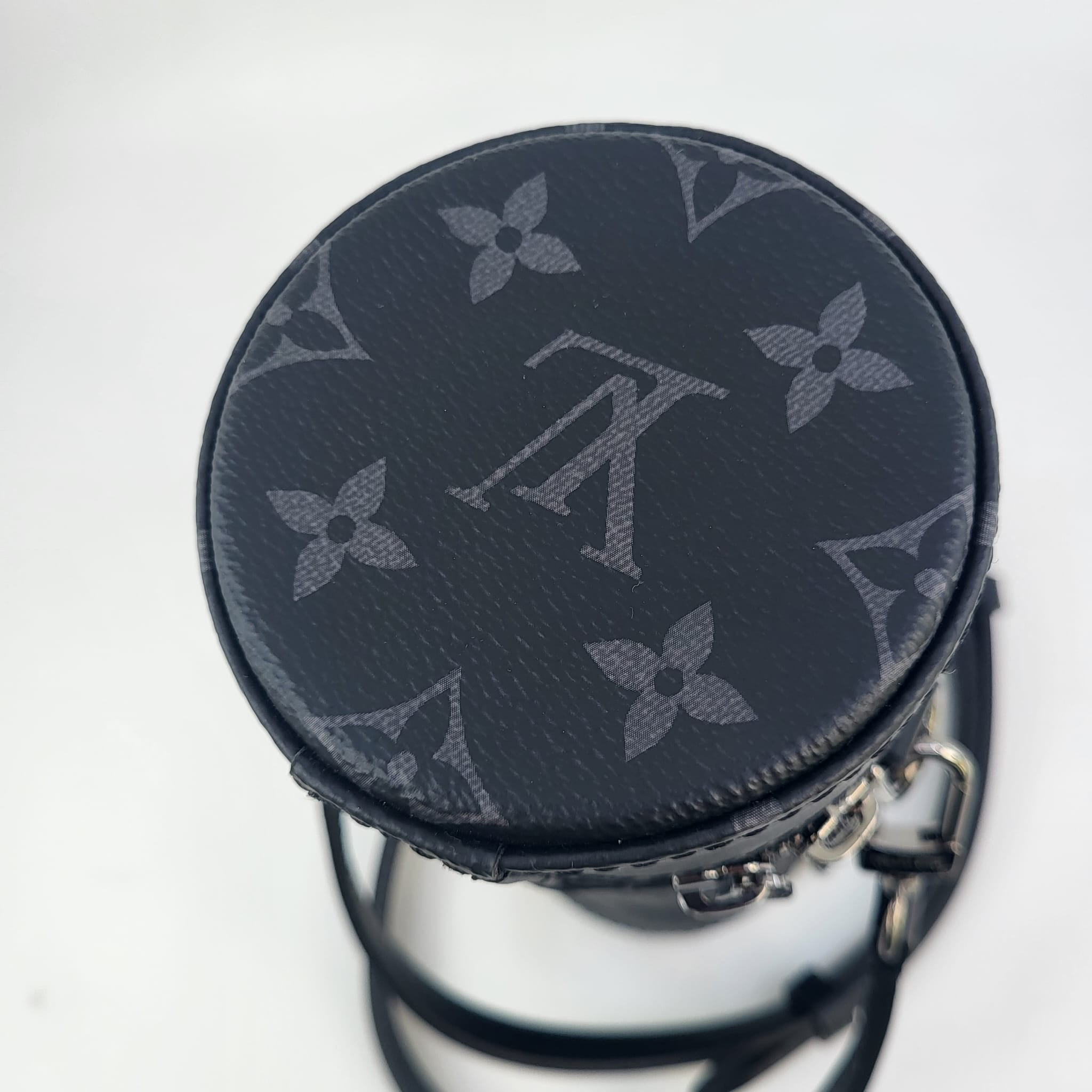 Louis Vuitton Bottle Holder Monogram Eclipse GI0398 – Luxuria & Co.