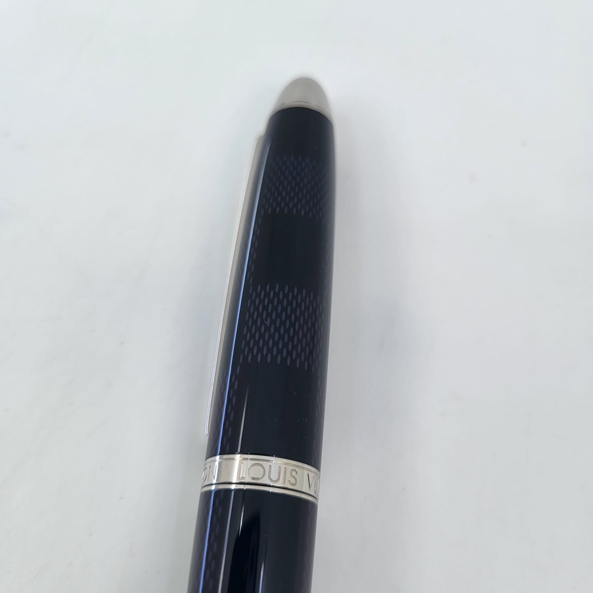 Louis Vuitton Grand Tour Graphite Ball Pen – Luxuria & Co.